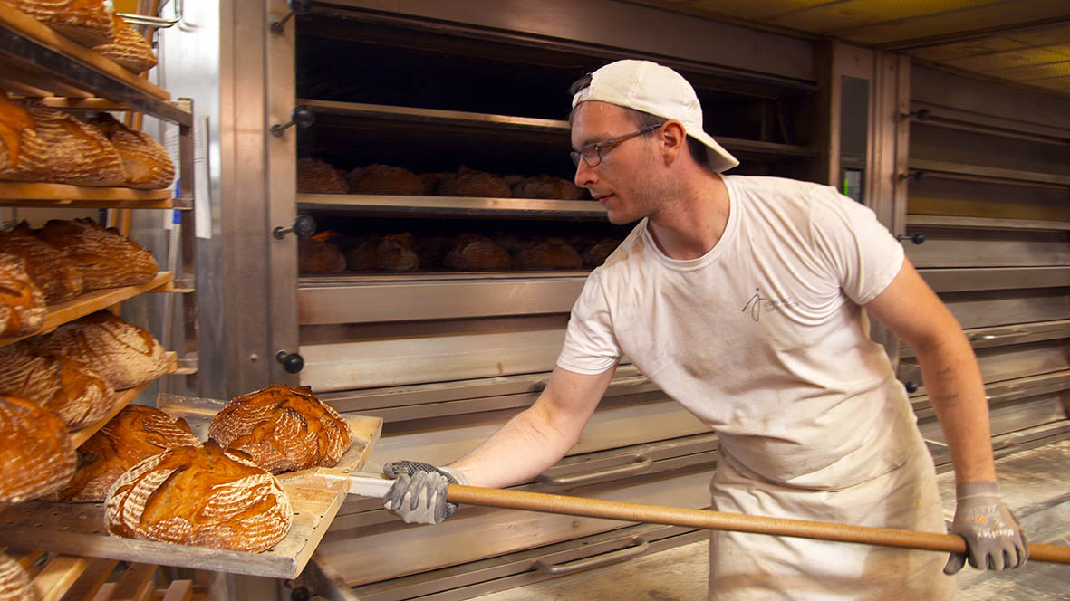 elGourmet estrena hoy en su pantalla "Locos por el pan" con Andrew ...