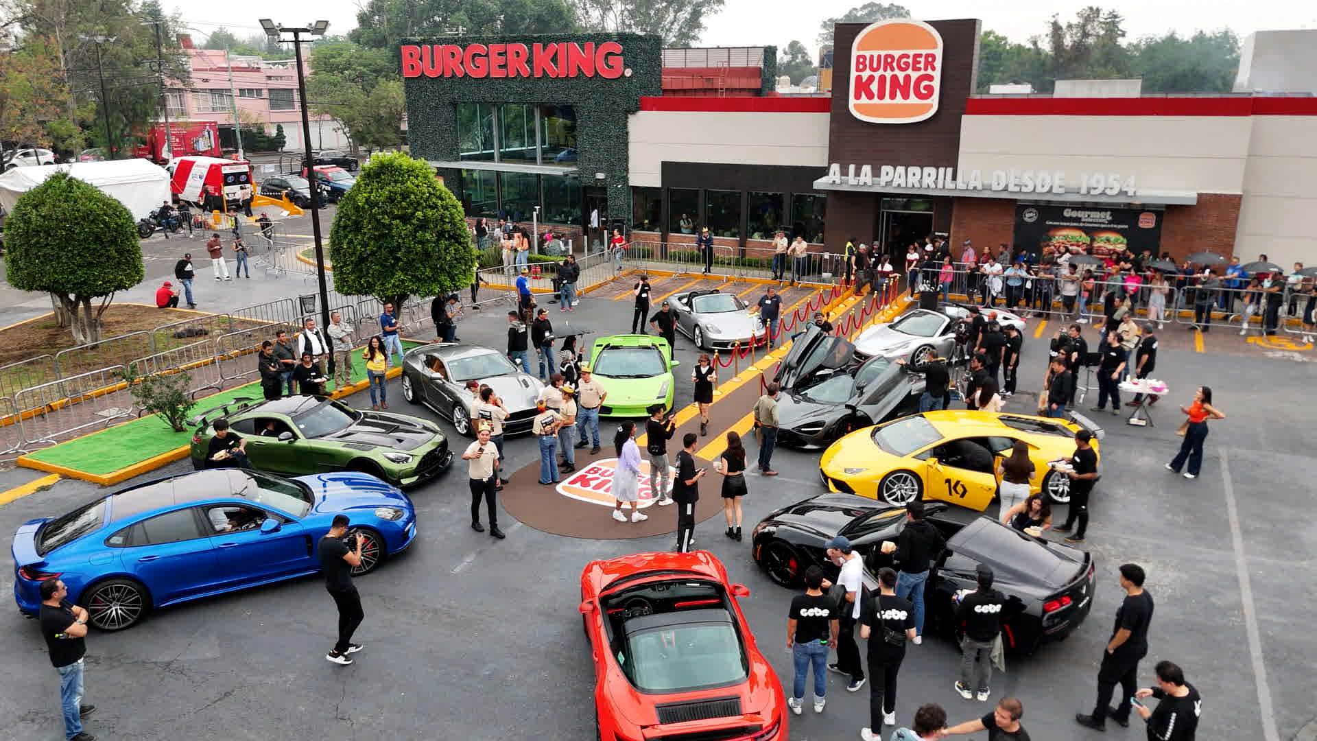 Vive una experiencia gourmet en Burguer King con sabor a Angus Fondue y ...